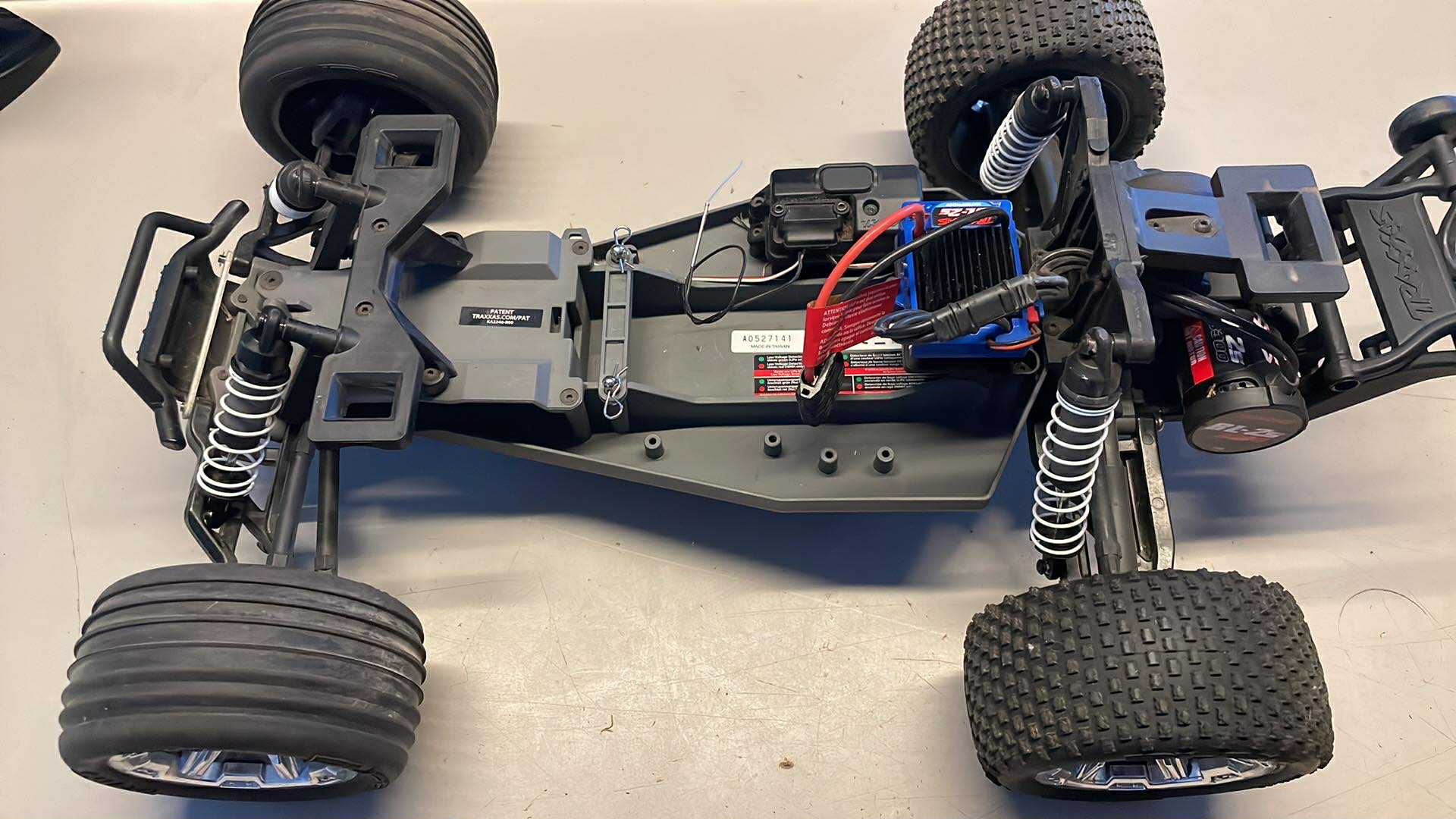 Traxxas Rustler Bl2S Brushless 2wd Stadium Truck - RCSpeedshop